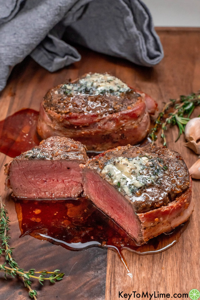 BEST Bacon Wrapped Filet Mignon {How to Cook it Perfectly with VIDEO ...