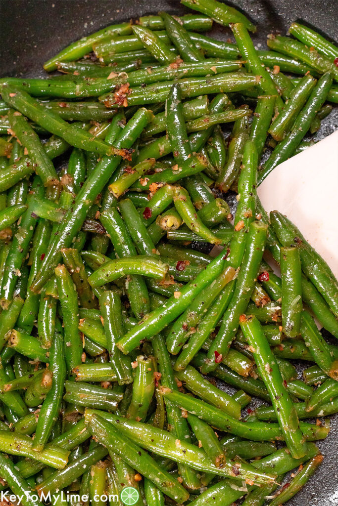 BEST Sauteed Frozen Green Beans {10-minute Recipe with VIDEO} - Key To ...